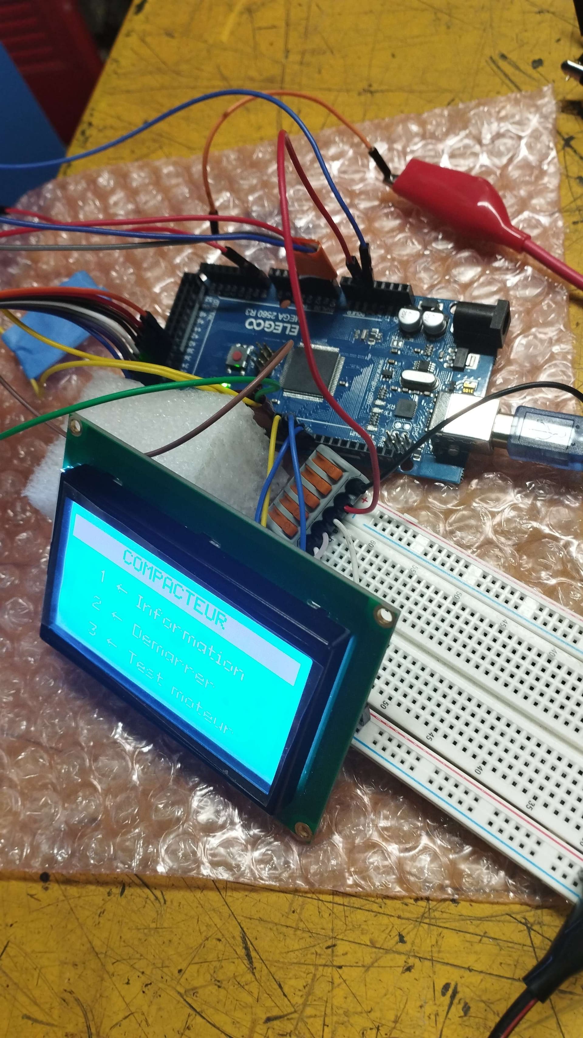 Probleme alimentation Arduino et LCD - Français - Arduino Forum