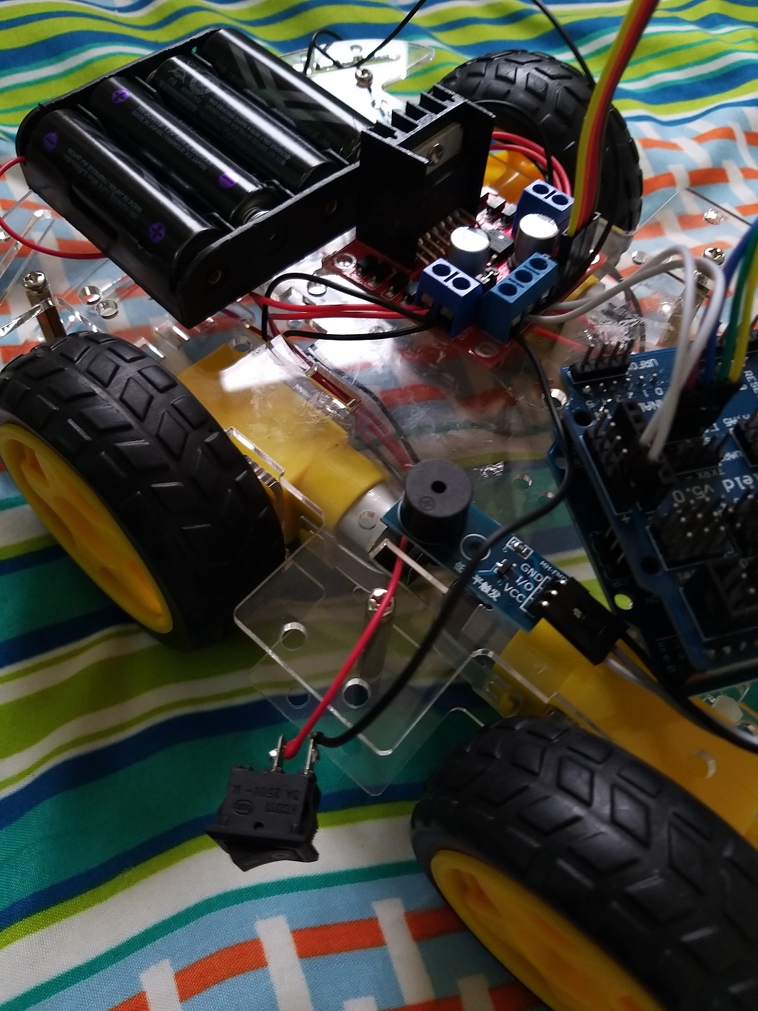 My 4WD Programmable Car is not responding to inputs without USB ...
