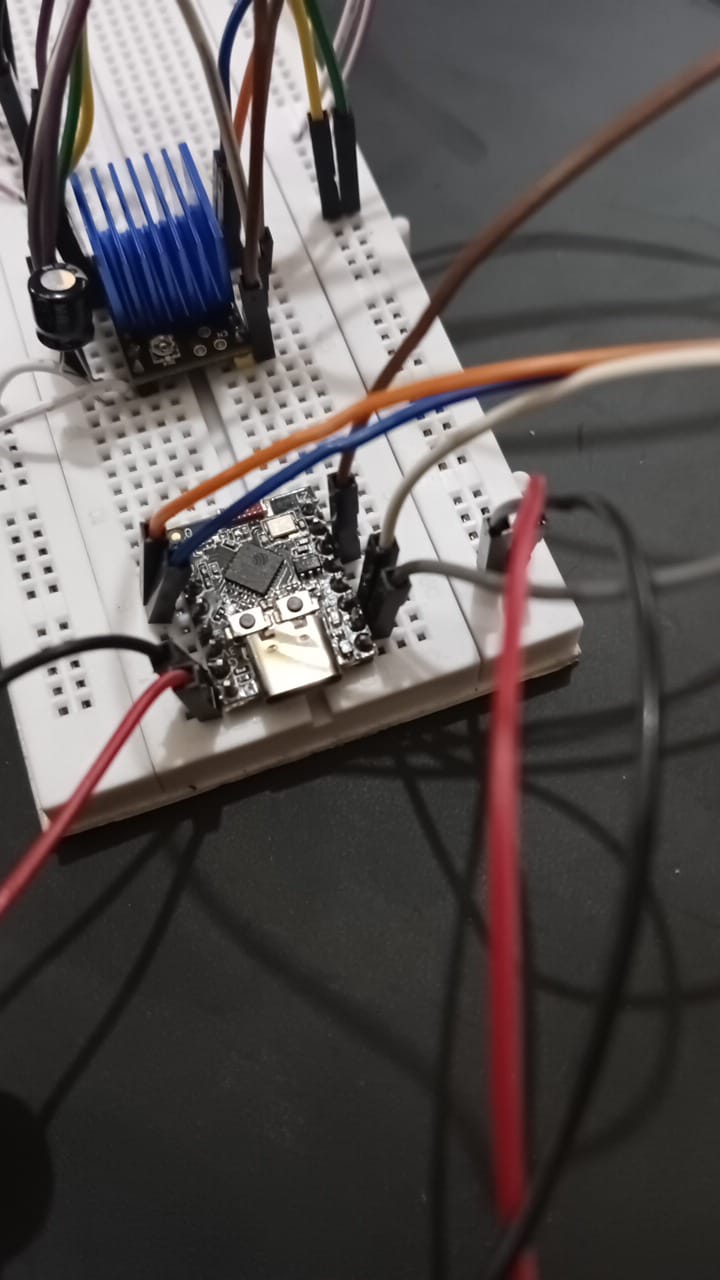 Stepper motor not rotating, just vibrate when rotated manually - Motors, Mechanics, Power and ...