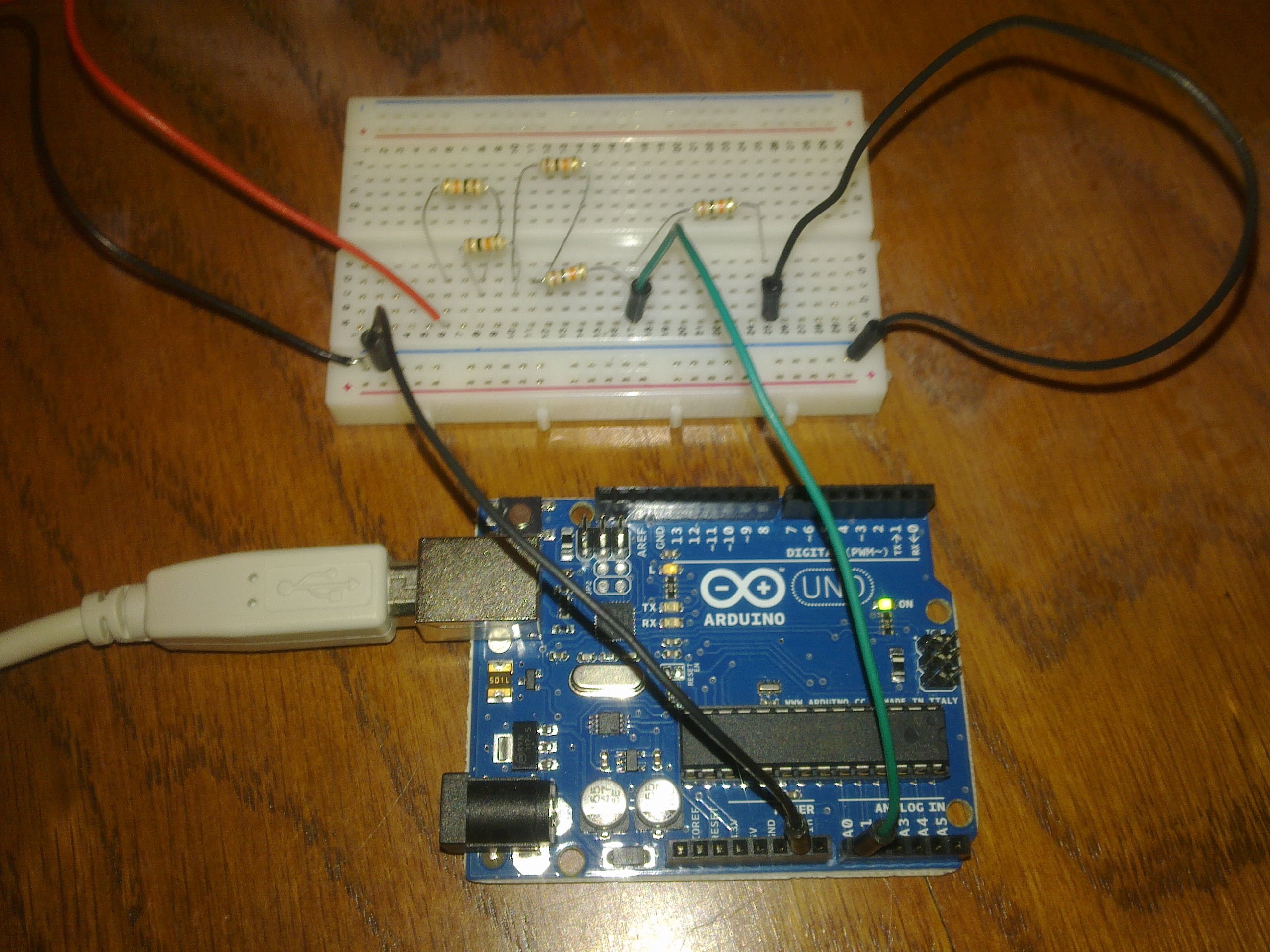 Voltmeter; arduino value always falling - Sensors - Arduino Forum