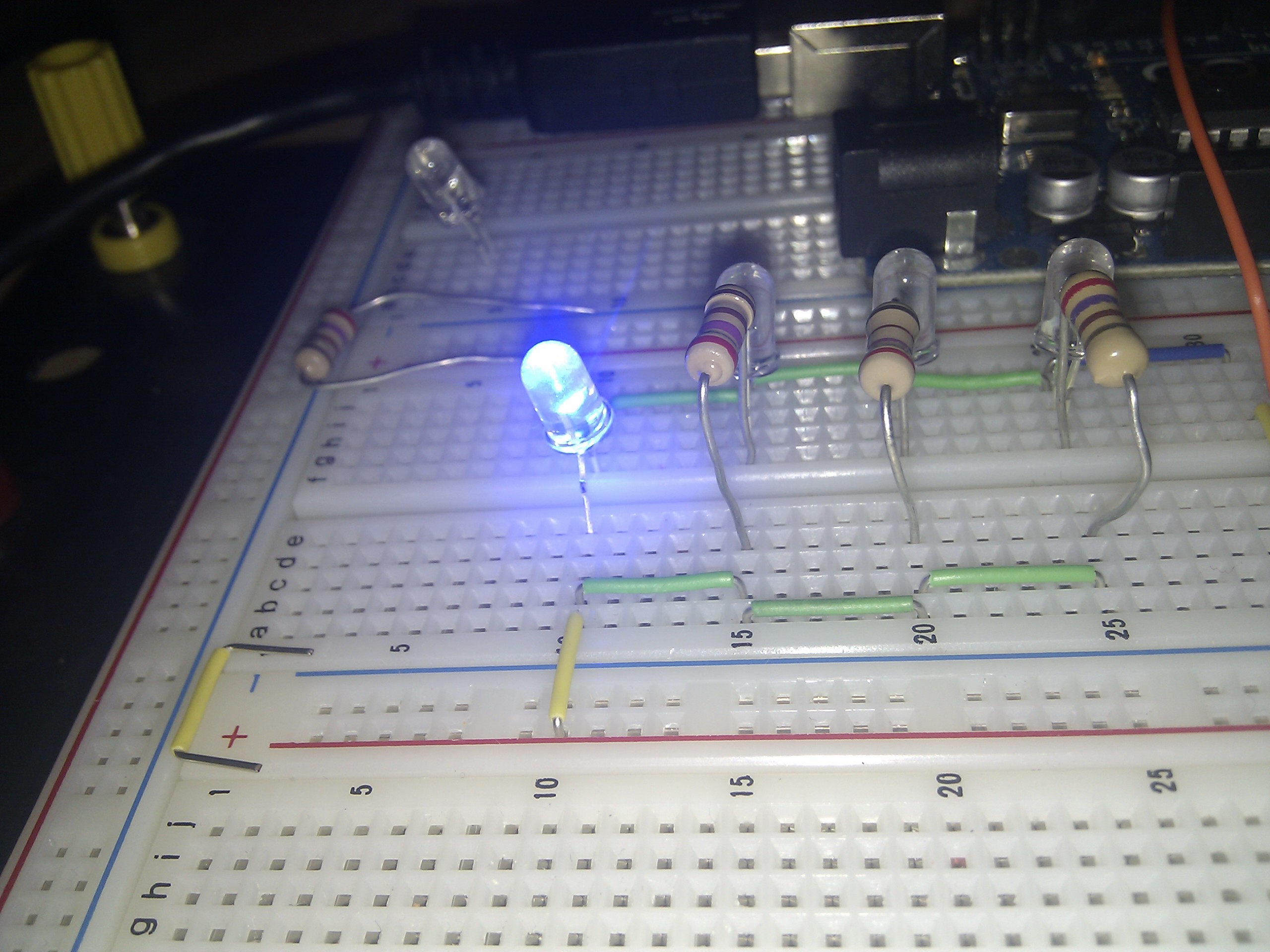 multiple LED's in SERIES one output - LEDs and Multiplexing - Arduino Forum