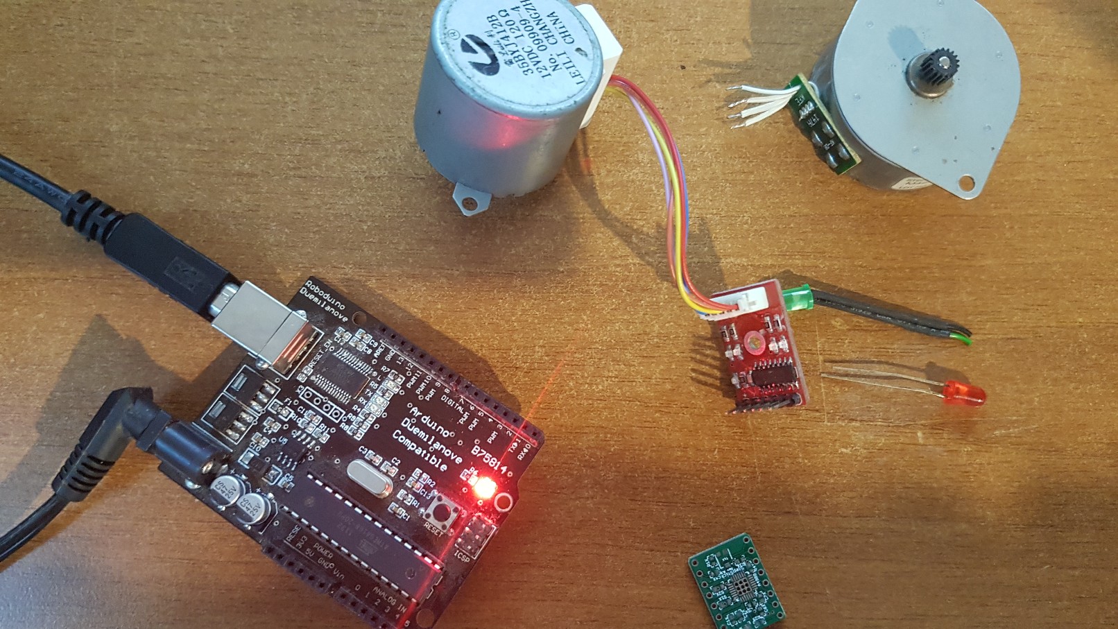 HELP Automatic 24h feeder with stepper motor - Project Guidance ...