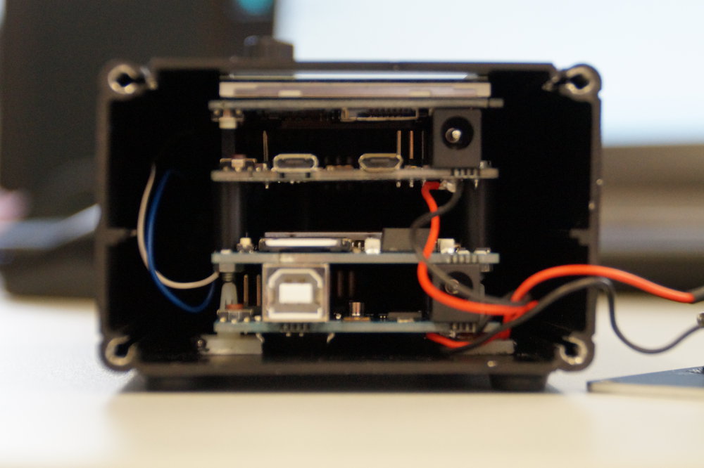 [solved] Connect 2 Arduinos With One Power Supply General Guidance