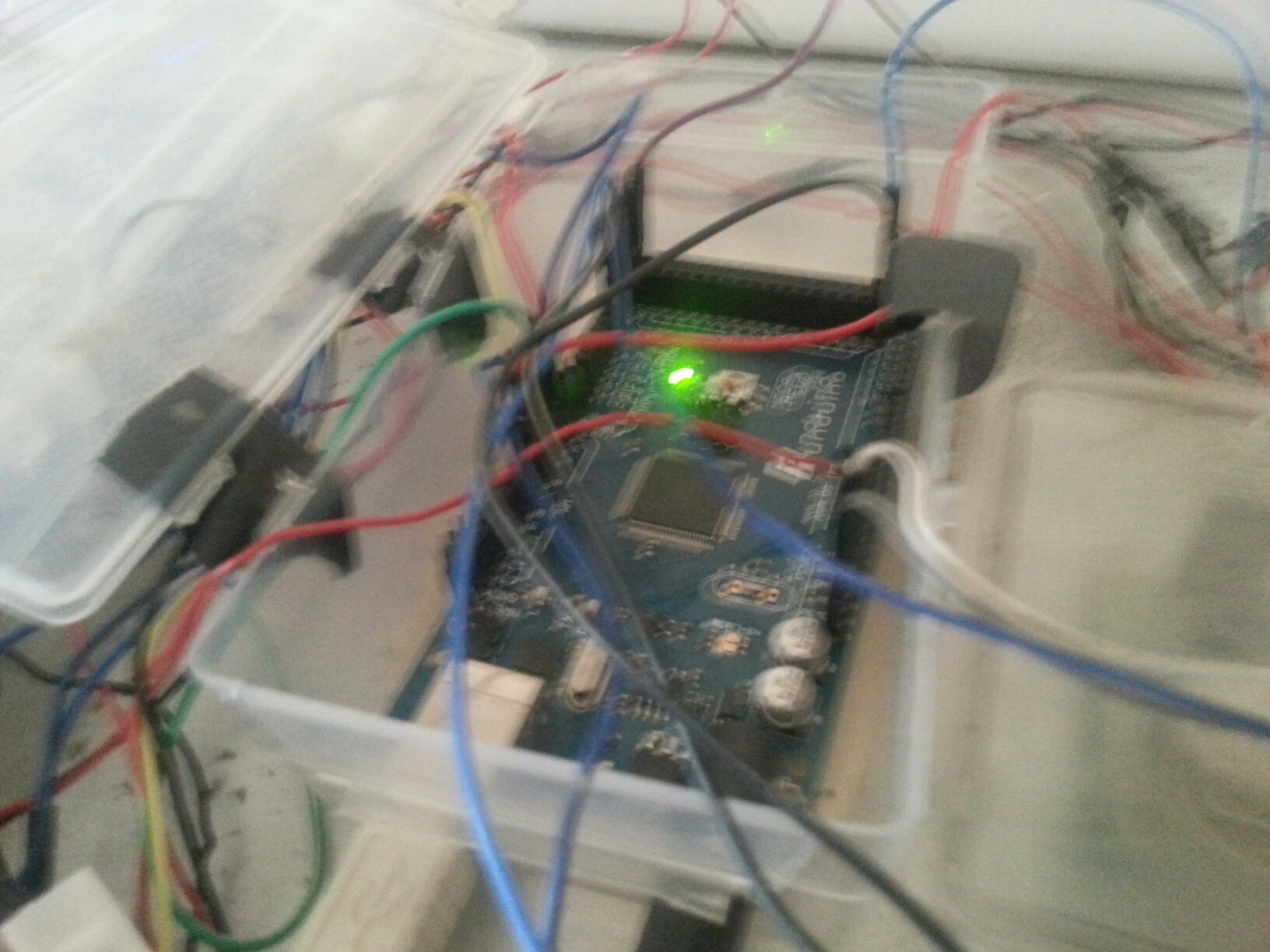 problema con lcd J204A - Page 2 - Hardware - Arduino Forum