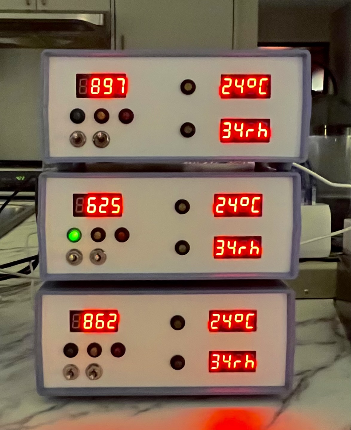 New post about same problem: I2C does weird stuff - Page 2 - Classic Nano - Arduino Forum