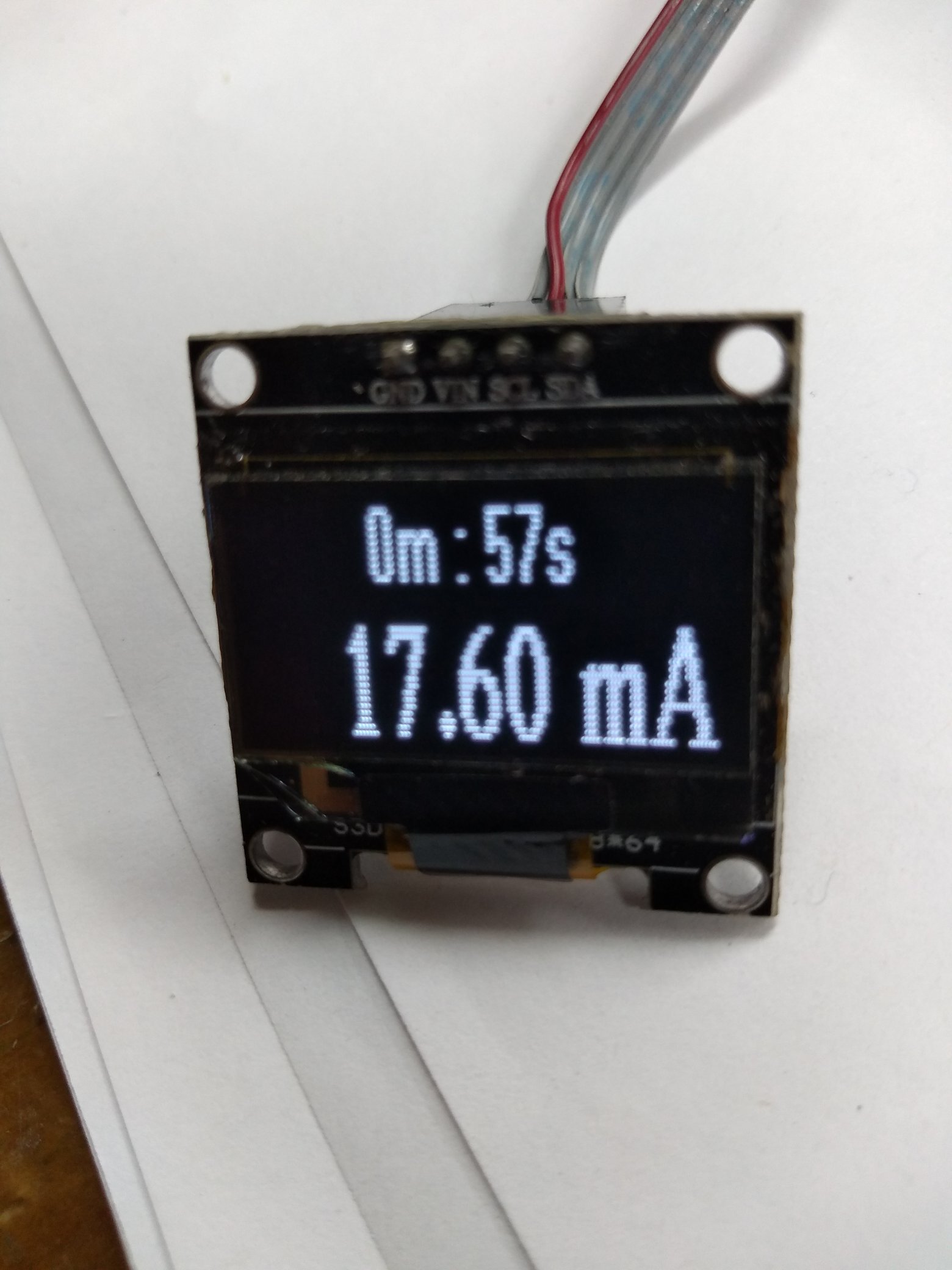 Horizontal lines in display - Displays - Arduino Forum