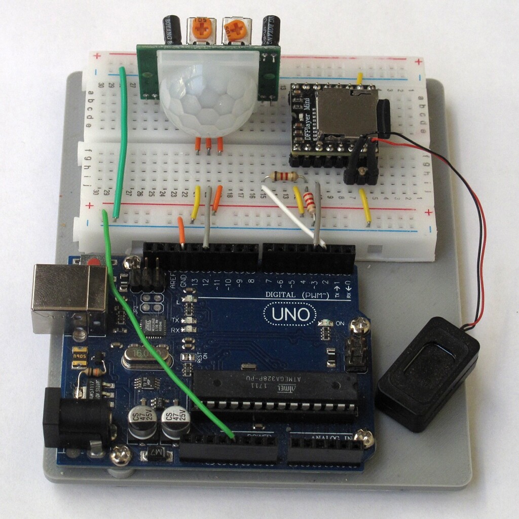 Can't get tutorial from Rachel De Barrios to work for DFPlayer MP3Player project - Audio ...