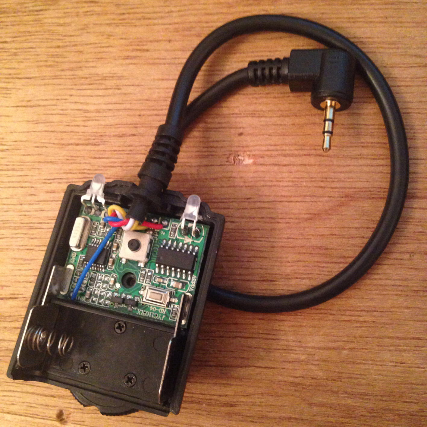 Wireless Remote control project - understanding the building of the ...