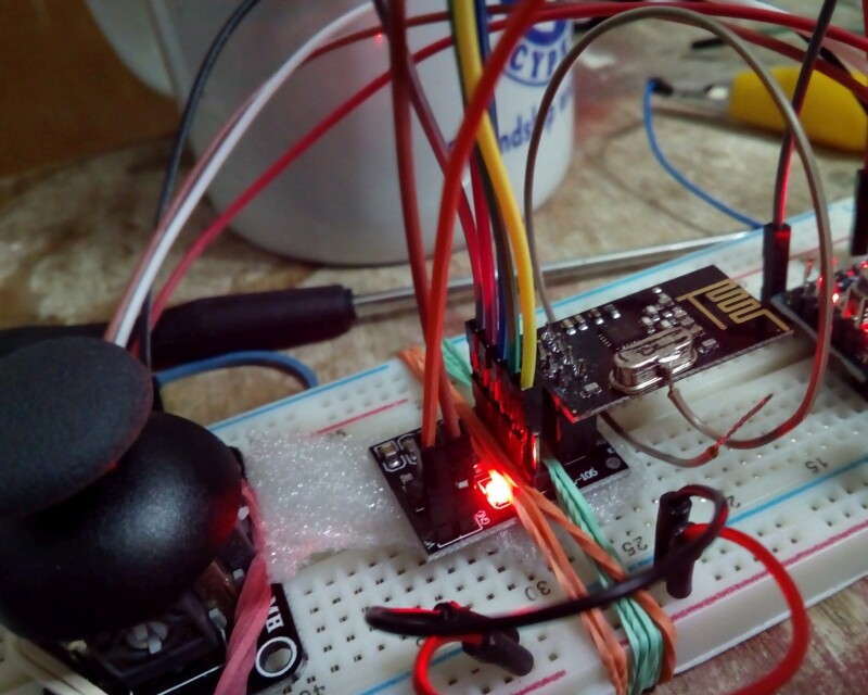 NRF24L01 2.4GHz weird fuction - oscillator - General Electronics ...