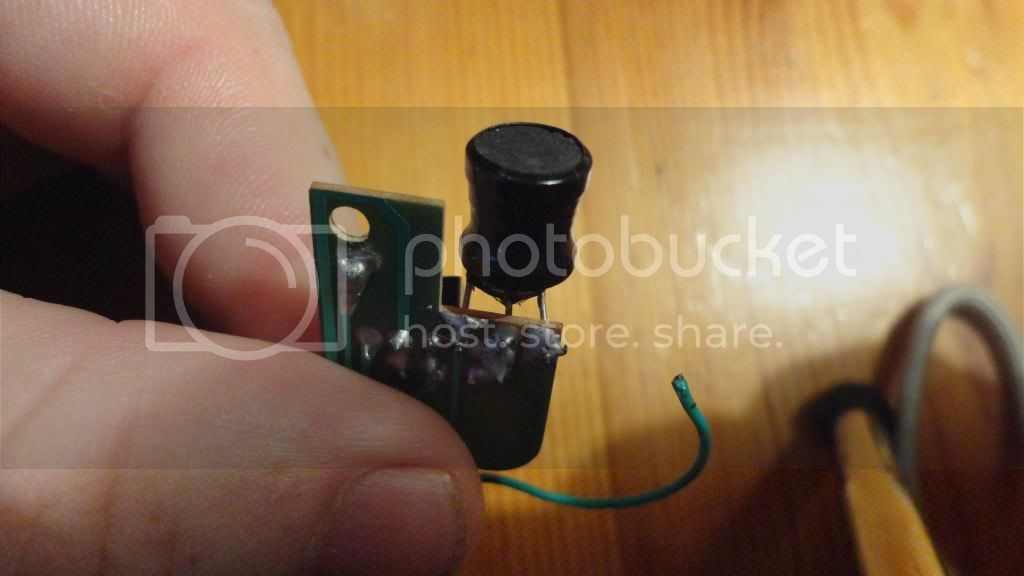 Are these variable capacitors? - General Electronics - Arduino Forum