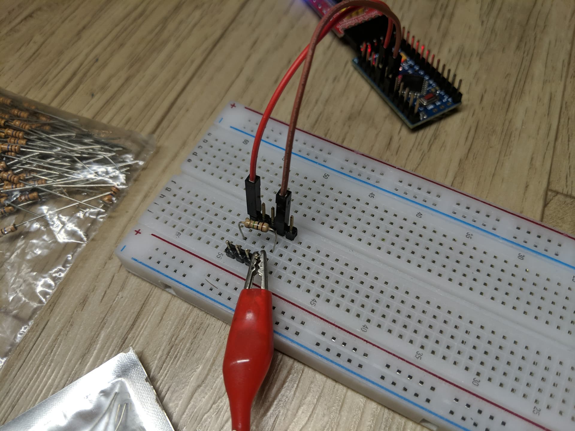Erratic capacitive touch sensor values - Sensors - Arduino Forum Erratic capacitive touch sensor values - Sensors - Arduino Forum