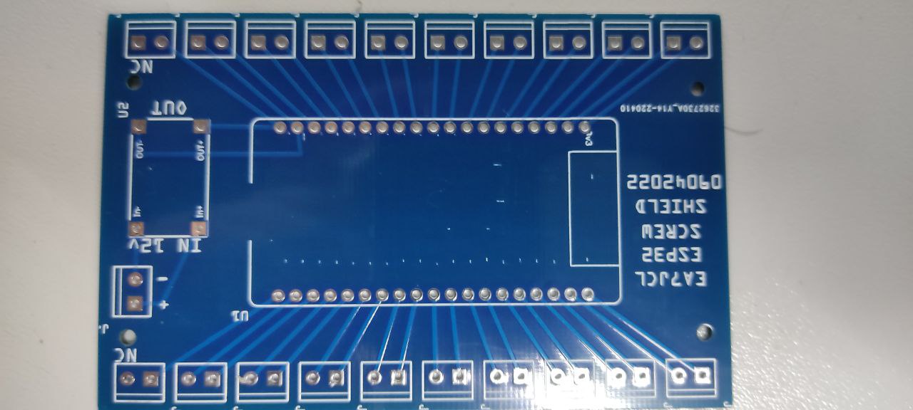 Problema alimentando ESP32 por sus pines - Microcontroladores - Arduino Forum