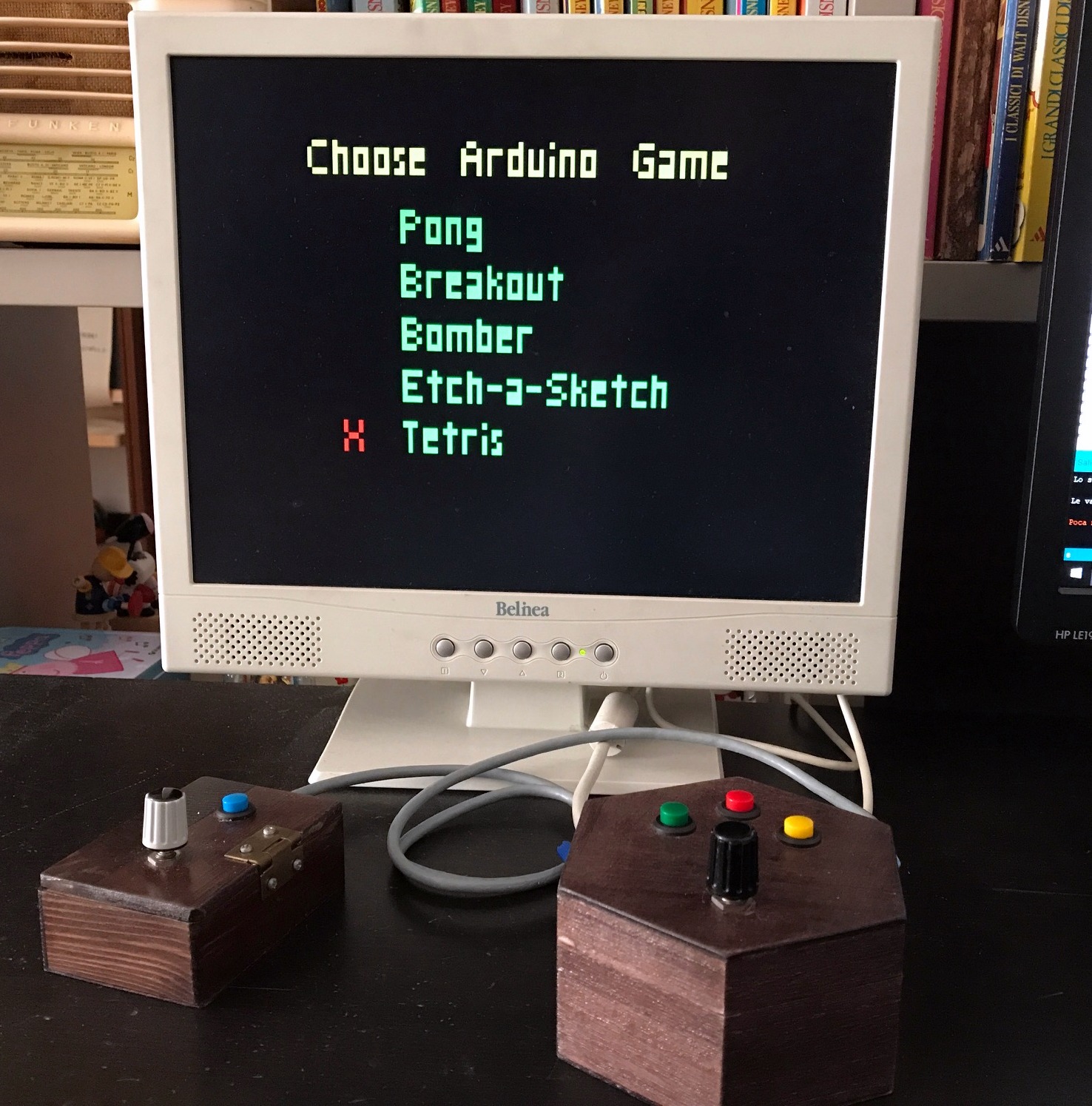 Arduino color game (Bomber) using VGA library - Page 4 - Displays - Arduino Forum