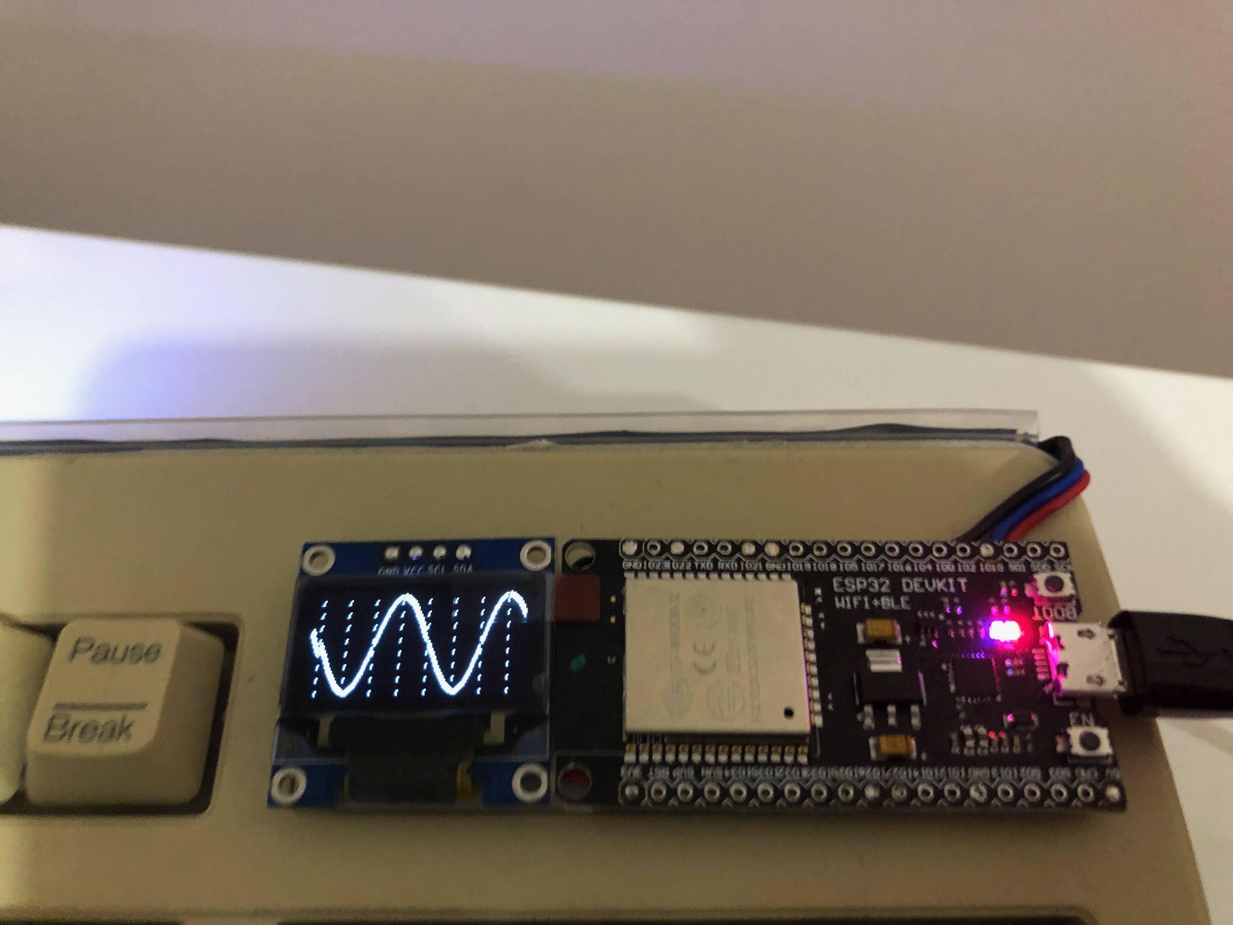 ESP32 problem - updating SSD1306 on second core - Programming - Arduino Forum