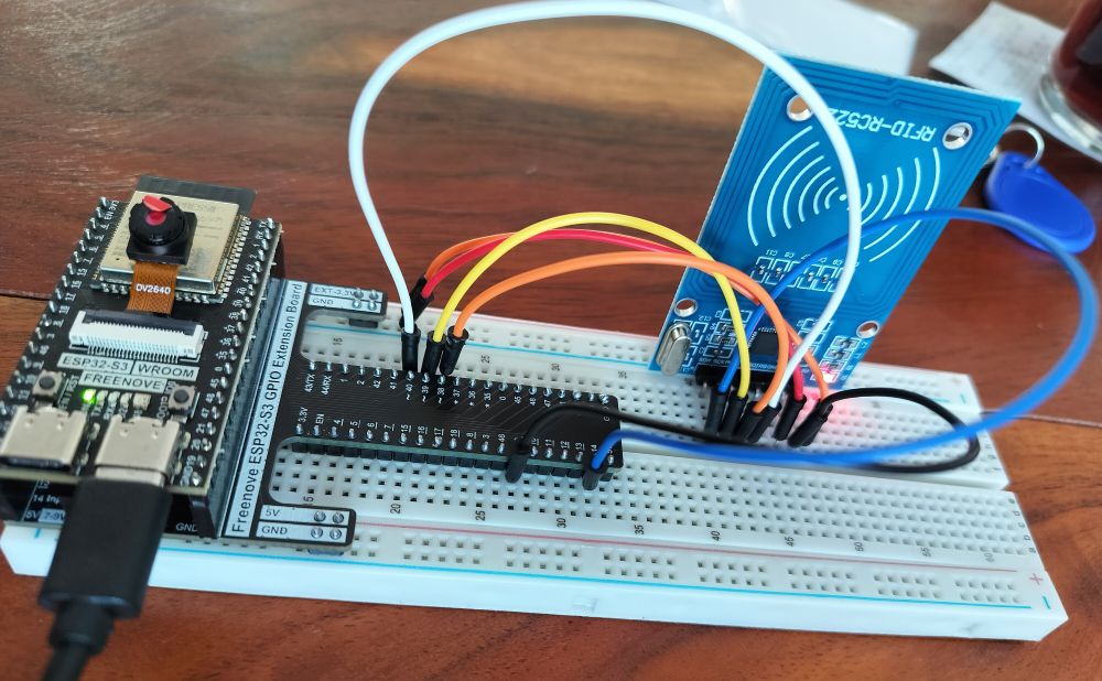 ESP32 S3 WROOM freenove - 3rd Party Boards - Arduino Forum