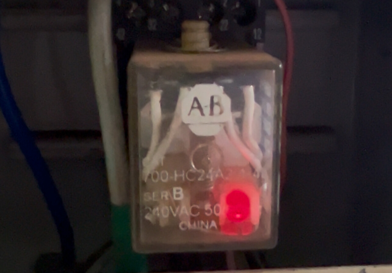 Relay pulse count - Programming - Arduino Forum