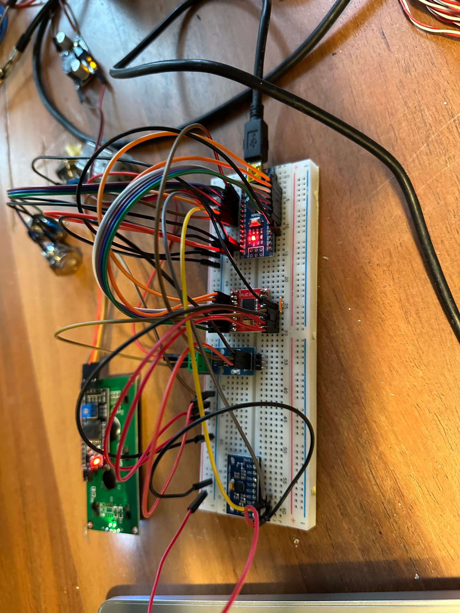 Ich werde aus dem Schaltplan nicht schlau - Deutsch - Arduino Forum