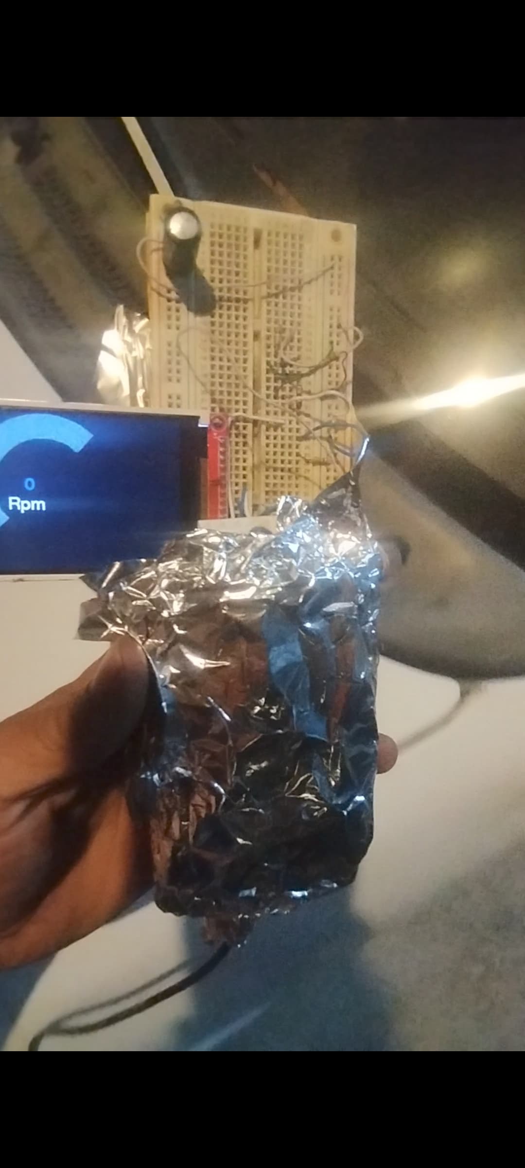 Tft Esp32 Rpm Tachometer Susceptible To Electrical Noise From A Car Engine Sensors Arduino Forum