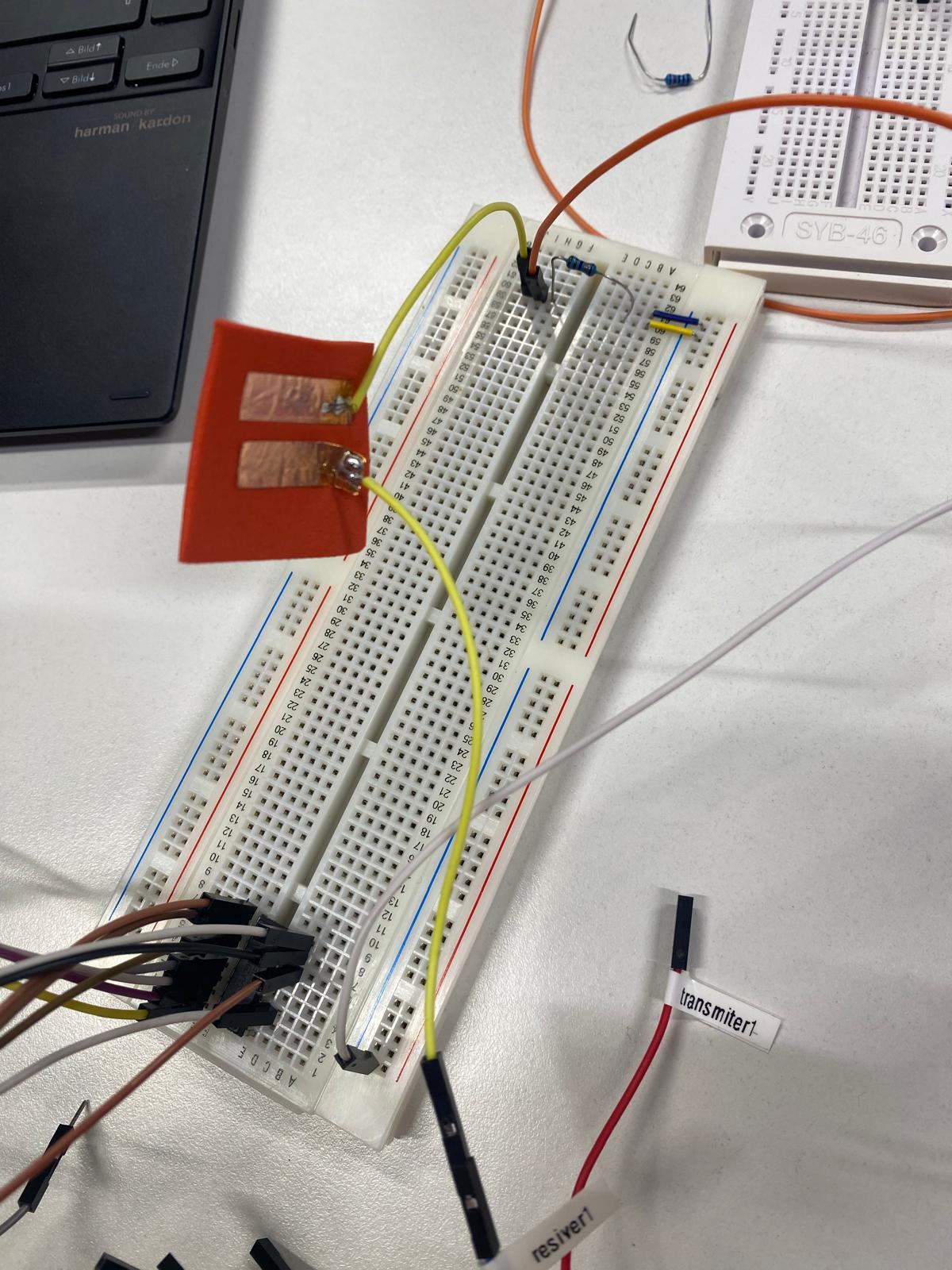 Capacitive Sensoring right circuit? - General Electronics - Arduino Forum