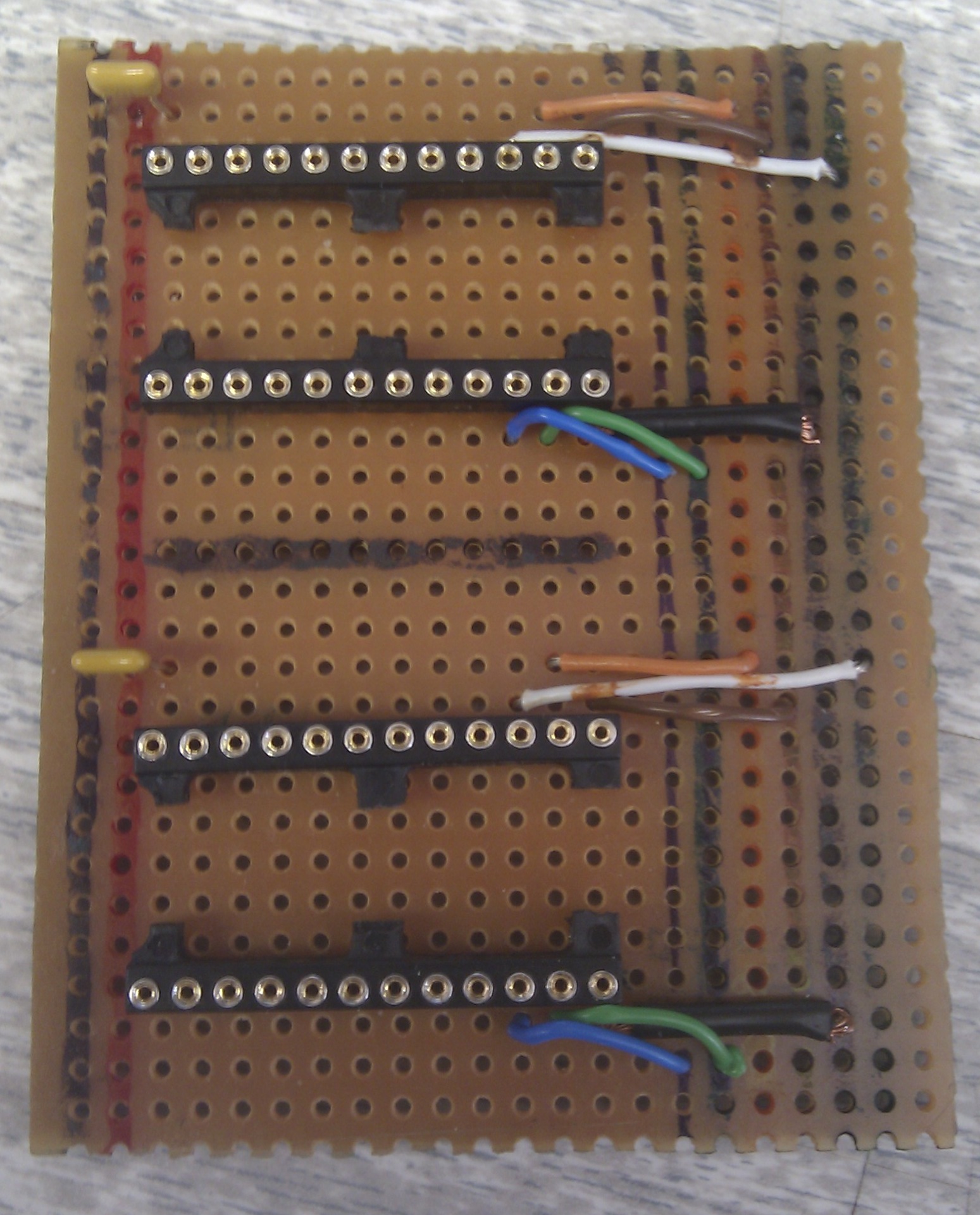 CD74HC4067 Multiplexor. Is Resistor important? - LEDs and Multiplexing - Arduino Forum