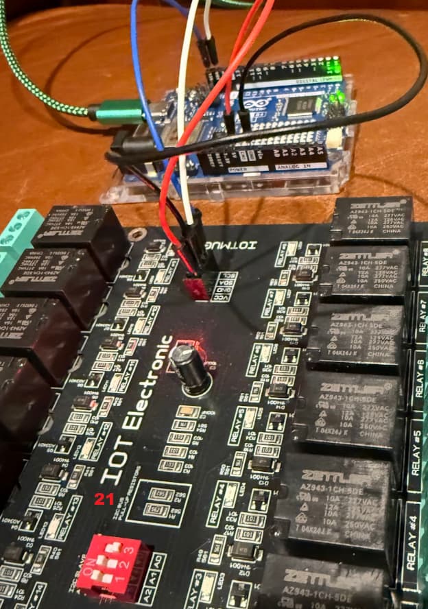 PCF8575 - Chain - No Communication - General Guidance - Arduino Forum