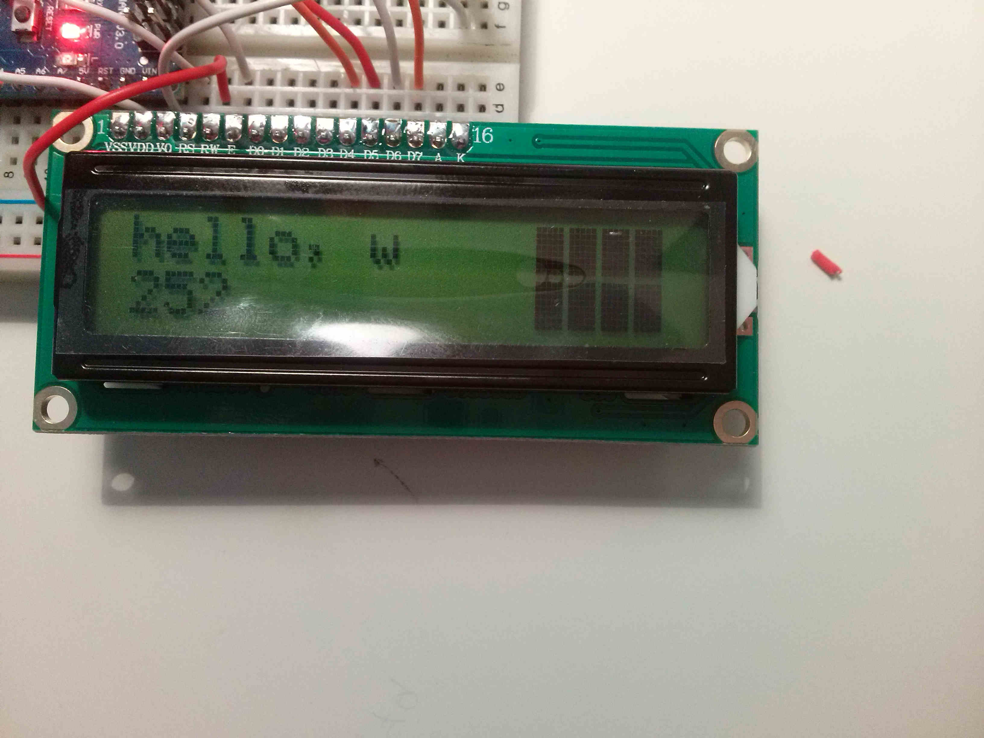 display LCD a metà - Generale - Arduino Forum