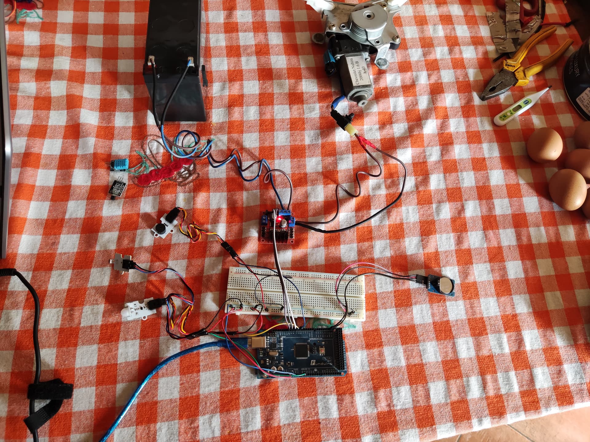 Chicken coop door - avoid chickens getting chopped - Page 2 - General Guidance - Arduino Forum