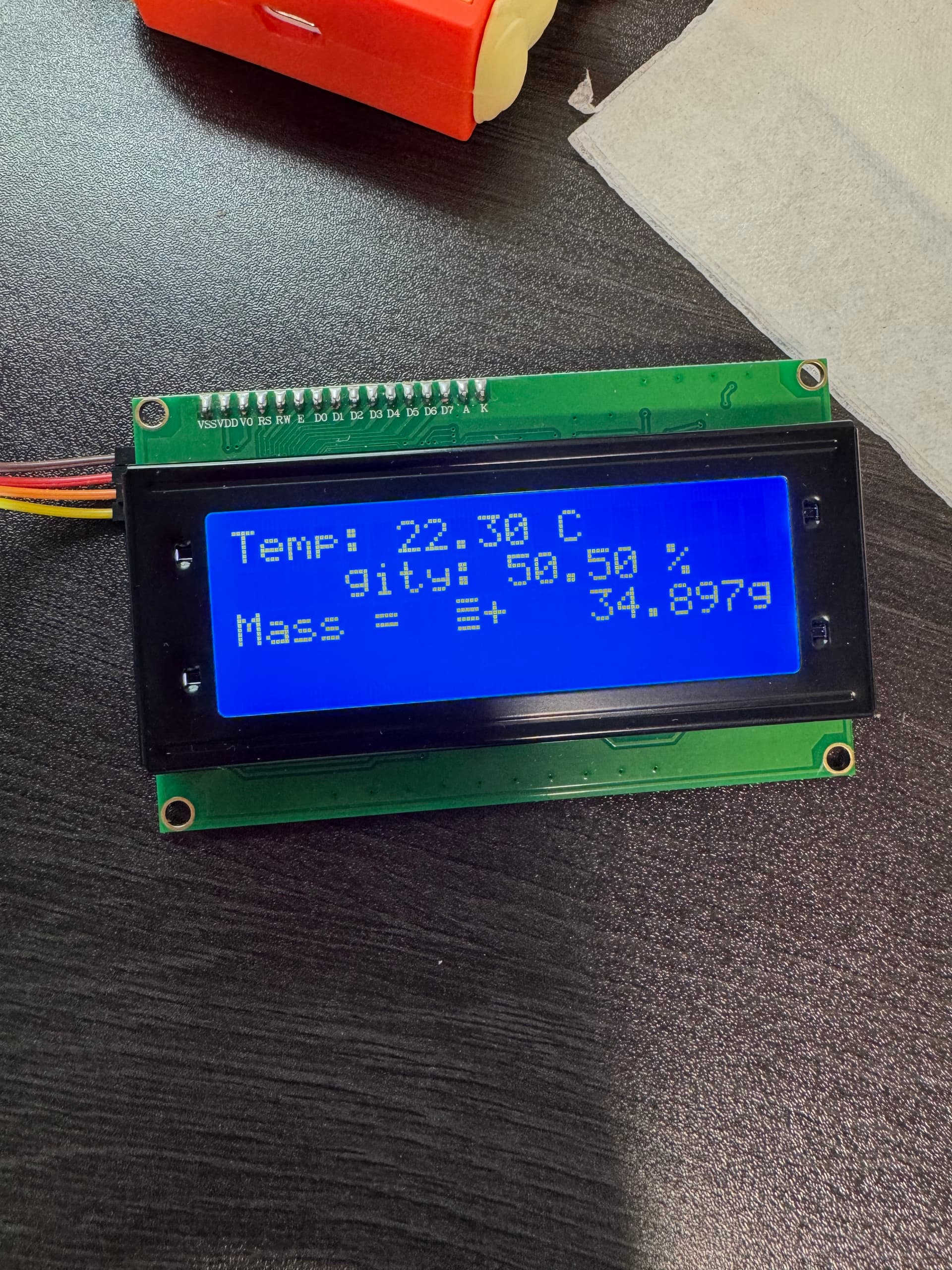 Reading An Electronic Balance Using Rs232 And A Max3232 And Displaying The Mass On An Lcd Along