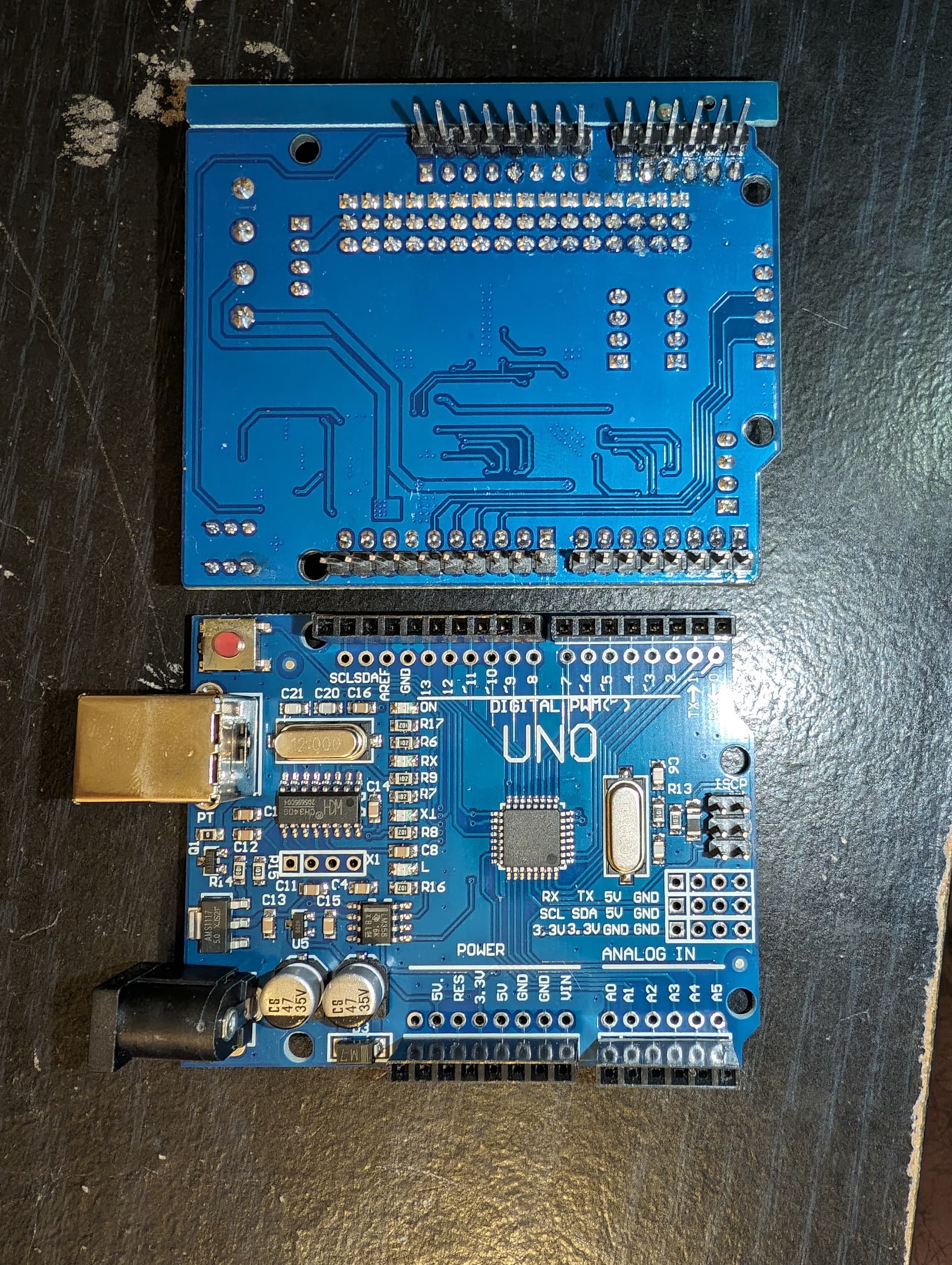 Connecting additional power supply makes all digitalRead values HIGH - General Electronics ...