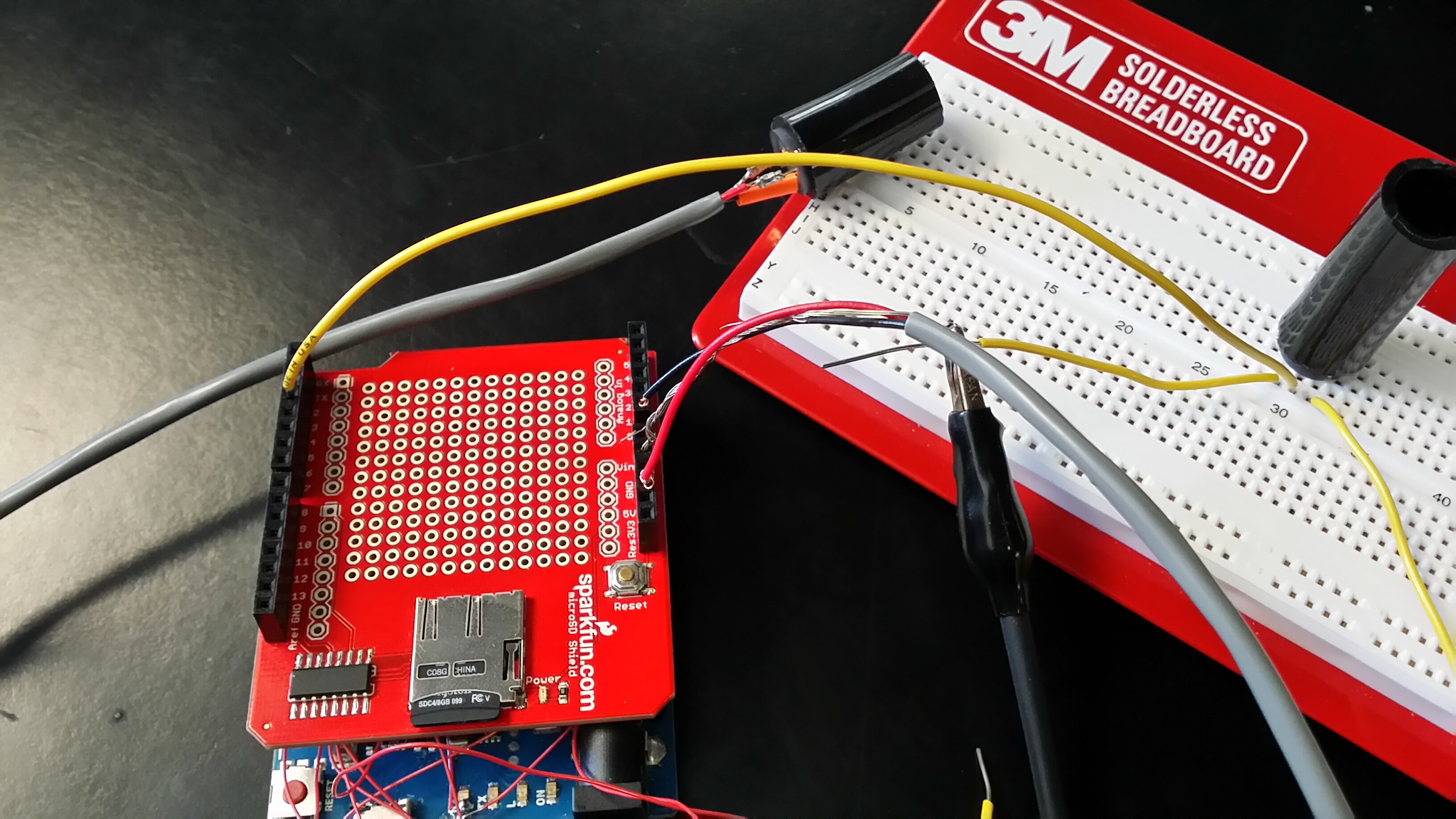 Using 2 PIR sensors to input analog read with a leonardo - Sensors - Arduino Forum