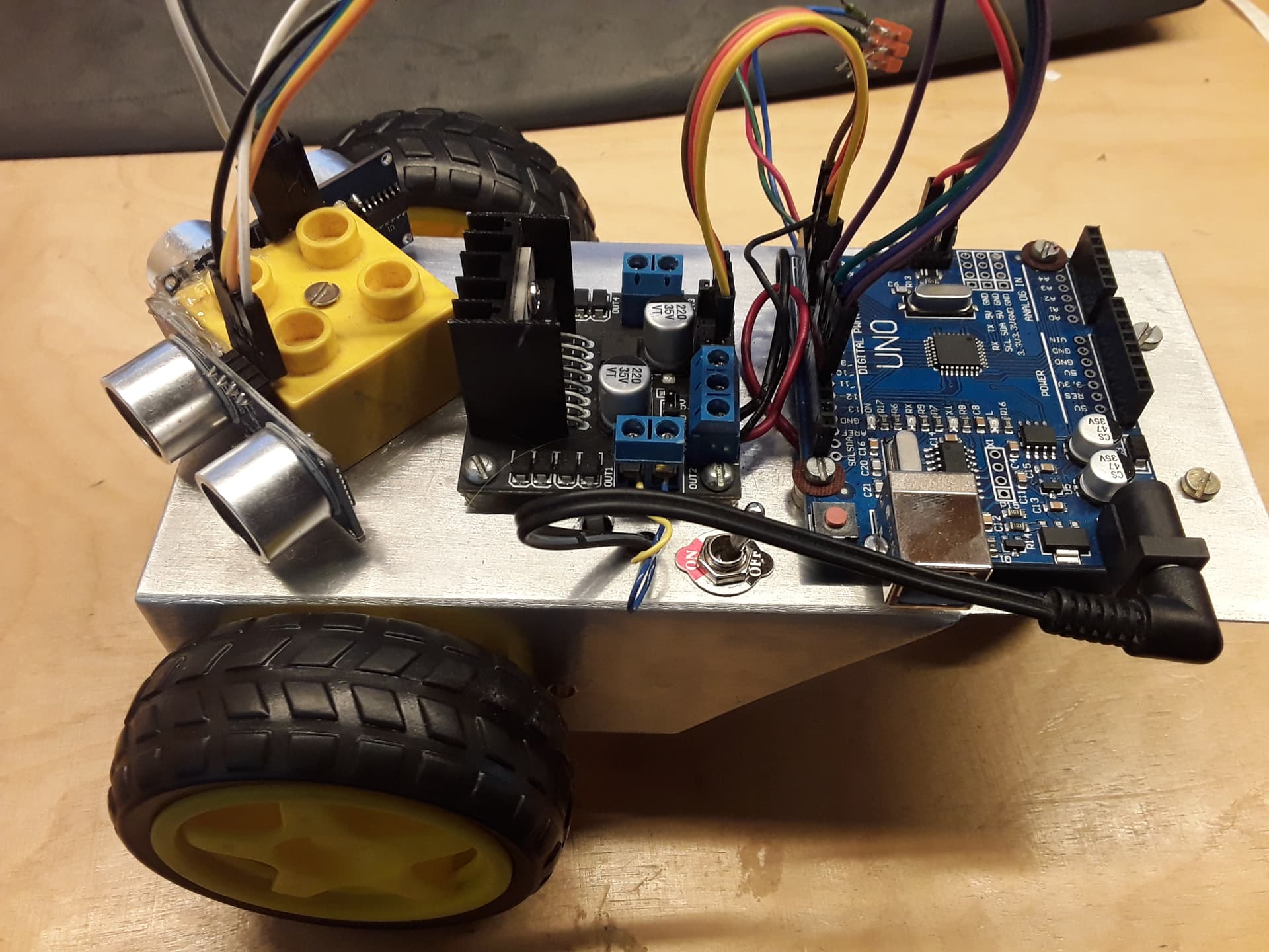 Ultrasonic sensors stop sending data to the uno - Sensors - Arduino Forum Ultrasonic sensors stop sending data to the uno - Sensors - Arduino Forum