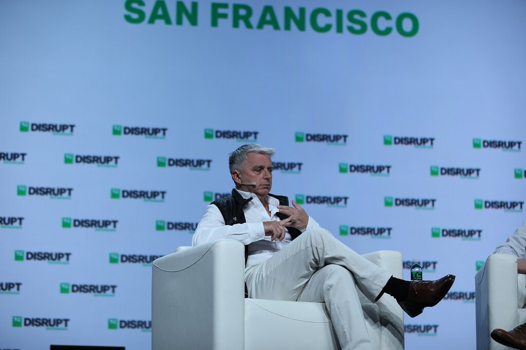 Riccitiello into a lawsuit for Sexual harassment from former Unity VP ...