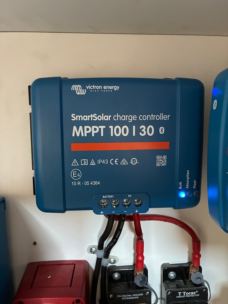 Solar panel charge doesn't seem to be flowing to batteries...help ...